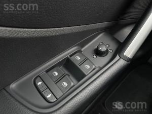 Black Audi Q2 2024 in Riga, with an engine capacity of 1.50 L and mileage of 82 thousand km for 22990 €, photo 26 on AUTOMOTO.COM.LV