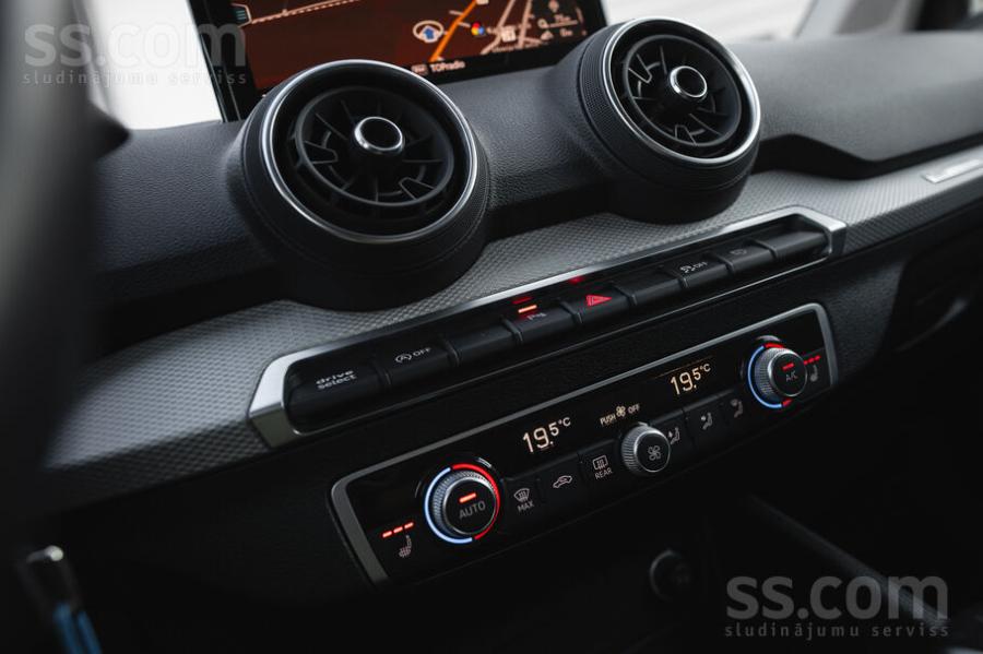 Black Audi Q2 2022 in Jelgava, with an engine capacity of 1.50 L and mileage of 56 thousand km for 20900 €, photo 14 on AUTOMOTO.COM.LV