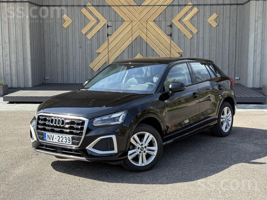 Melns Audi Q2 2024 Rīga, ar dzinēja tilpumu 1.50 L un nobraukumu 76 tūkst. km par 22300 €, foto 5 vietnē AUTOMOTO.COM.LV