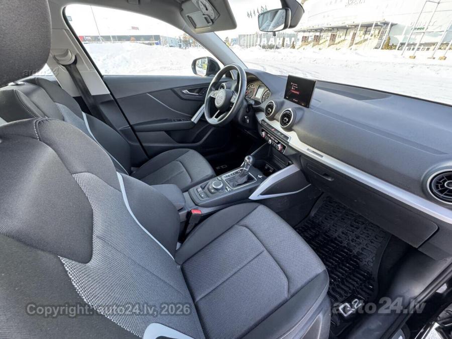 Melns Audi Q2 2019 Tallina, ar dzinēja tilpumu 1.50 L un nobraukumu 45 tūkst. km par 19900 €, foto 3 vietnē AUTOMOTO.COM.LV