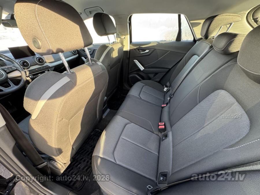 Melns Audi Q2 2019 Tallina, ar dzinēja tilpumu 1.50 L un nobraukumu 45 tūkst. km par 19900 €, foto 4 vietnē AUTOMOTO.COM.LV