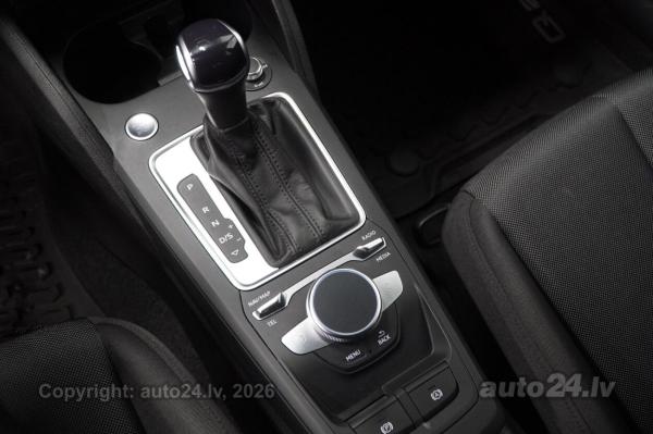 Melns Audi Q2 2022 Tallina, ar dzinēja tilpumu 1.50 L un nobraukumu 47 tūkst. km par 23900 €, foto 11 vietnē AUTOMOTO.COM.LV