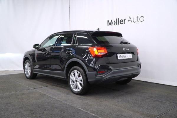 Melns Audi Q2 2022 Tallina, ar dzinēja tilpumu 1.50 L un nobraukumu 47 tūkst. km par 23900 €, foto 4 vietnē AUTOMOTO.COM.LV