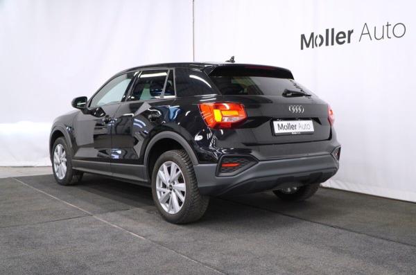 Melns Audi Q2 2022 Tallina, ar dzinēja tilpumu 1.50 L un nobraukumu 47 tūkst. km par 23900 €, foto 4 vietnē AUTOMOTO.COM.LV