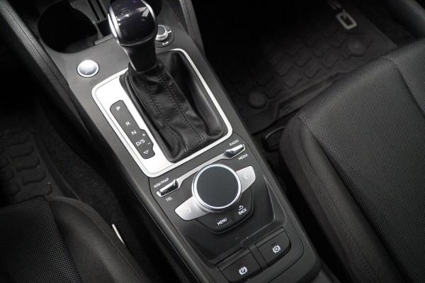 Melns Audi Q2 2022 Tallina, ar dzinēja tilpumu 1.50 L un nobraukumu 47 tūkst. km par 23900 €, foto 11 vietnē AUTOMOTO.COM.LV