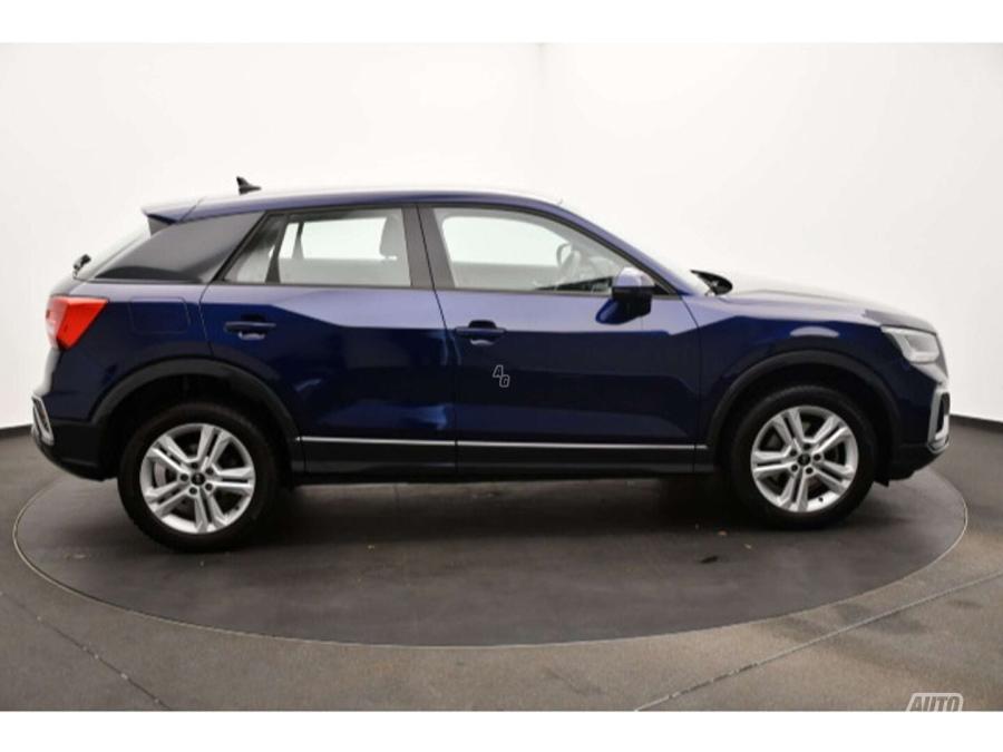 Zils Audi Q2 2023 Kauņa, ar dzinēja tilpumu 2.00 L un nobraukumu 52 tūkst. km par 32690 €, foto 18 vietnē AUTOMOTO.COM.LV