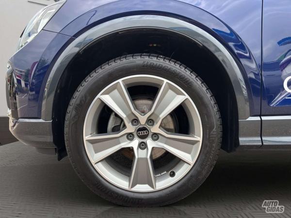 Blue Audi Q2 2024 in Kaunas, with an engine capacity of 1.50 L and mileage of 17 thousand km for 32587 €, photo 3 on AUTOMOTO.COM.LV