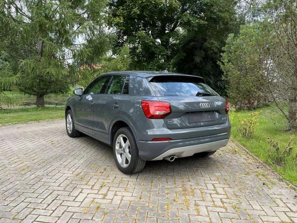 Audi Q2 2018 in Kaisiadorys, with an engine capacity of 1.60 L and mileage of 240 thousand km for 11450 €, photo 2 on AUTOMOTO.COM.LV