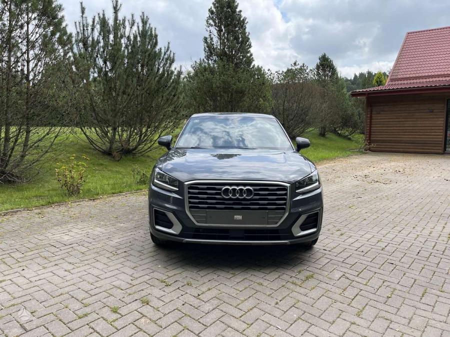 Audi Q2 2018 in Kaisiadorys, with an engine capacity of 1.60 L and mileage of 240 thousand km for 11450 €, photo 6 on AUTOMOTO.COM.LV