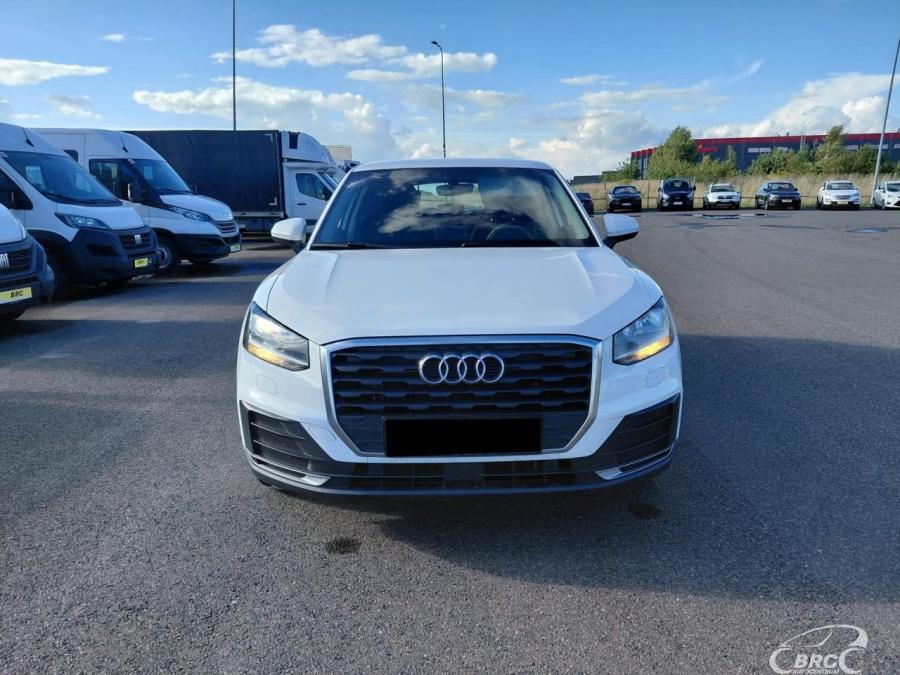 Audi Q2 2019 in Vilnius, with an engine capacity of 1.50 L and mileage of 181 thousand km for 12900 €, photo 4 on AUTOMOTO.COM.LV