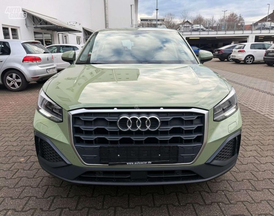 Zaļš Audi Q2 2021 Kauņa, ar dzinēja tilpumu 1.50 L un nobraukumu 13 tūkst. km par 27982 €, foto 2 vietnē AUTOMOTO.COM.LV
