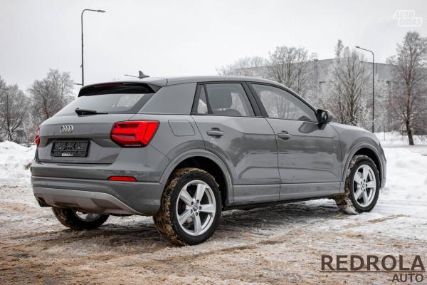 Grey Audi Q2 2017 in Kaunas, with an engine capacity of 1.60 L and mileage of 252 thousand km for 13200 €, photo 4 on AUTOMOTO.COM.LV