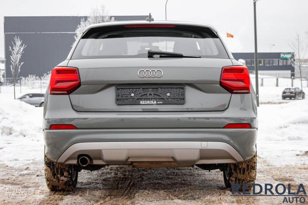 Grey Audi Q2 2017 in Kaunas, with an engine capacity of 1.60 L and mileage of 252 thousand km for 13200 €, photo 5 on AUTOMOTO.COM.LV