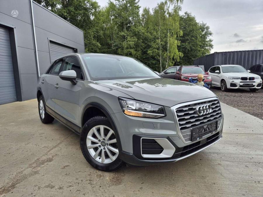Grey Audi Q2 2017 in Utena, with an engine capacity of 1.40 L and mileage of 247 thousand km for 12490 €, photo 3 on AUTOMOTO.COM.LV
