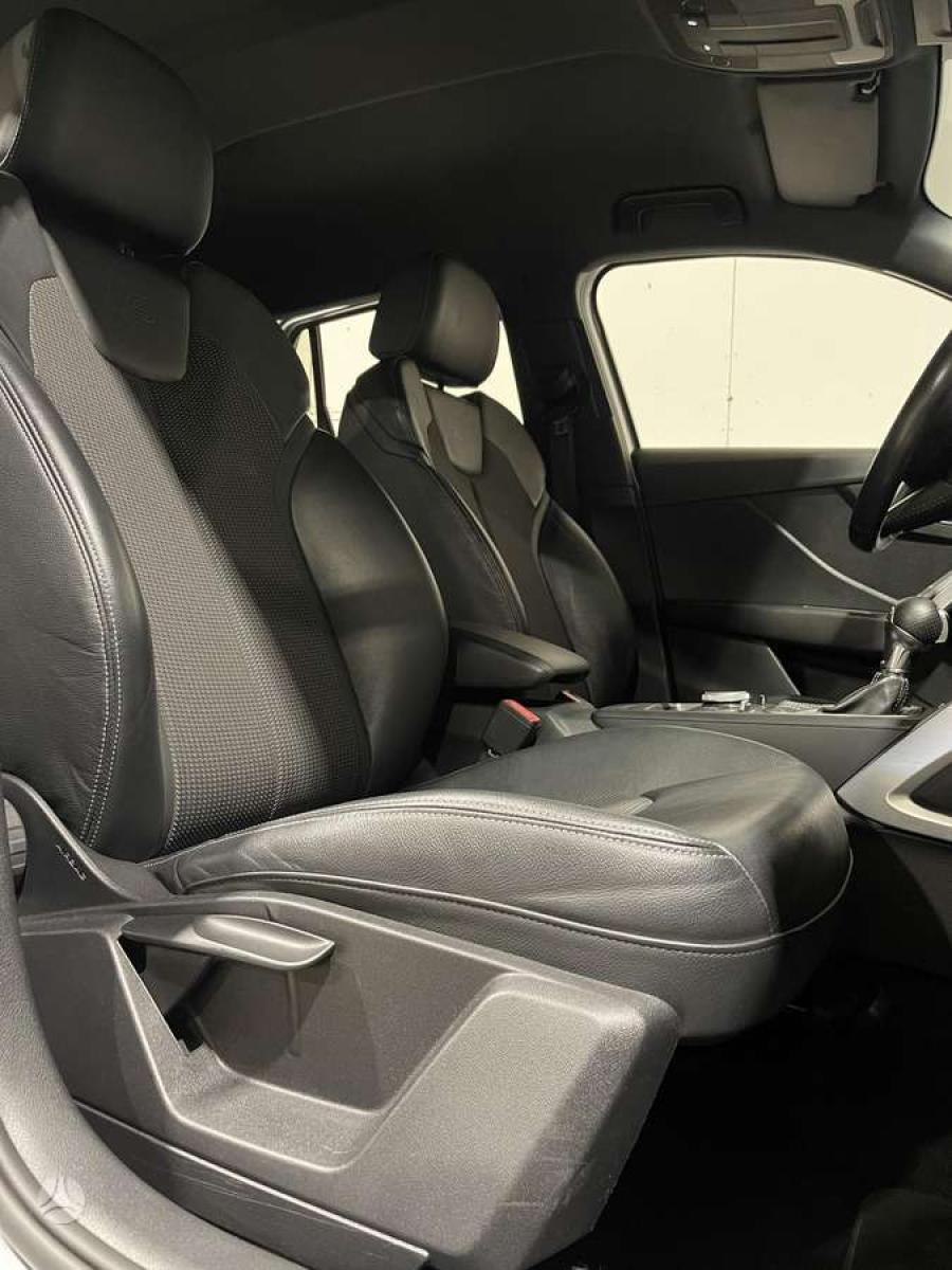 Grey Audi Q2 2017 in Klaipeda, with an engine capacity of 1.40 L and mileage of 209 thousand km for 14999 €, photo 9 on AUTOMOTO.COM.LV