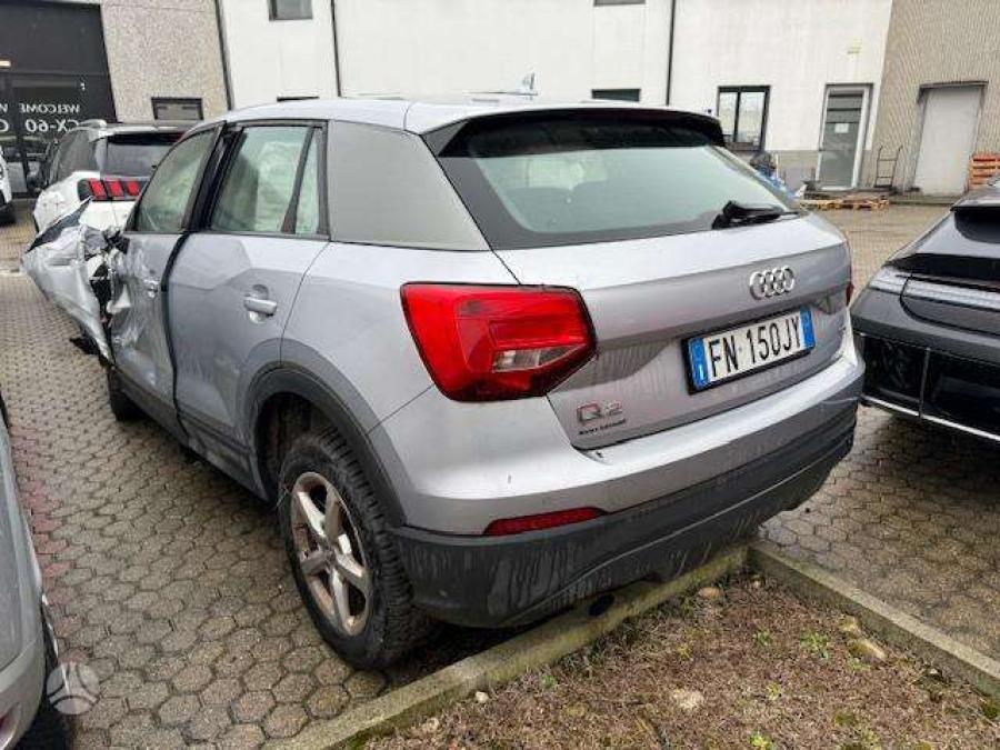 Pelēks Audi Q2 2018 Šauļi, ar dzinēja tilpumu 1.60 L un nobraukumu 190 tūkst. km par 3700 €, foto 3 vietnē AUTOMOTO.COM.LV