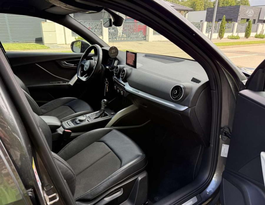 Grey Audi Q2 2018 in Taurage, with an engine capacity of 1.97 L and mileage of 212 thousand km for 13800 €, photo 20 on AUTOMOTO.COM.LV