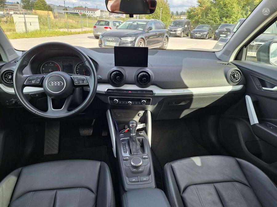 Grey Audi Q2 2018 in Taurage, with an engine capacity of 1.60 L and mileage of 202 thousand km for 12500 €, photo 10 on AUTOMOTO.COM.LV
