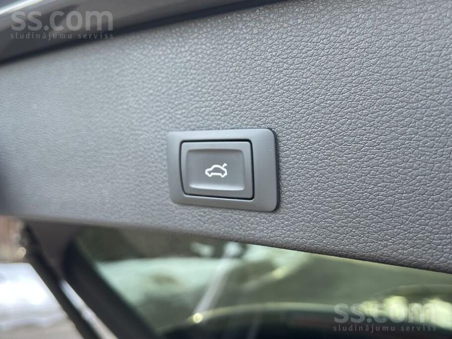 Grey Audi Q2 2019 in Riga, with an engine capacity of 1.50 L and mileage of 123 thousand km for 17950 €, photo 17 on AUTOMOTO.COM.LV
