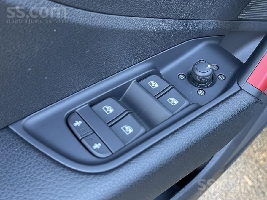 Grey Audi Q2 2019 in Riga, with an engine capacity of 1.50 L and mileage of 123 thousand km for 17950 €, photo 32 on AUTOMOTO.COM.LV
