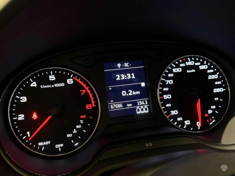 Pelēks Audi Q2 2019 Marijampole, ar dzinēja tilpumu 1.50 L un nobraukumu 68 tūkst. km par 14999 €, foto 17 vietnē AUTOMOTO.COM.LV