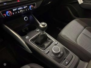 Pelēks Audi Q2 2019 Marijampole, ar dzinēja tilpumu 1.50 L un nobraukumu 68 tūkst. km par 14999 €, foto 22 vietnē AUTOMOTO.COM.LV