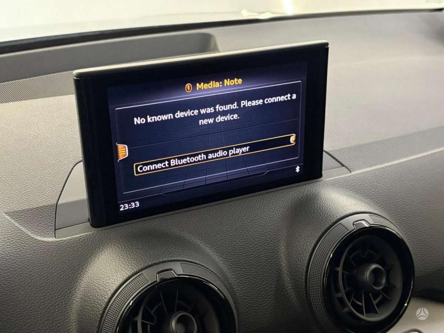 Pelēks Audi Q2 2019 Marijampole, ar dzinēja tilpumu 1.50 L un nobraukumu 68 tūkst. km par 14999 €, foto 25 vietnē AUTOMOTO.COM.LV