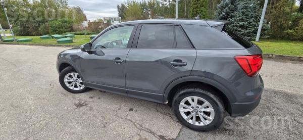 Grey Audi Q2 2019 in Riga, with an engine capacity of 1.50 L and mileage of 91 thousand km for 16500 €, photo 4 on AUTOMOTO.COM.LV