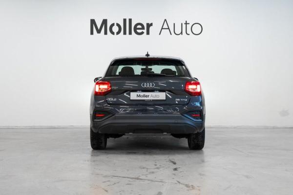 Grey Audi Q2 2021 in Vilnius, with an engine capacity of 1.50 L and mileage of 90 thousand km for 17900 €, photo 6 on AUTOMOTO.COM.LV