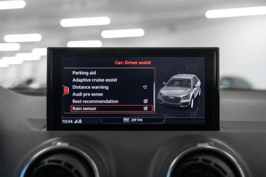 Pelēks Audi Q2 2021 Viļņa, ar dzinēja tilpumu 1.50 L un nobraukumu 90 tūkst. km par 17900 €, foto 15 vietnē AUTOMOTO.COM.LV