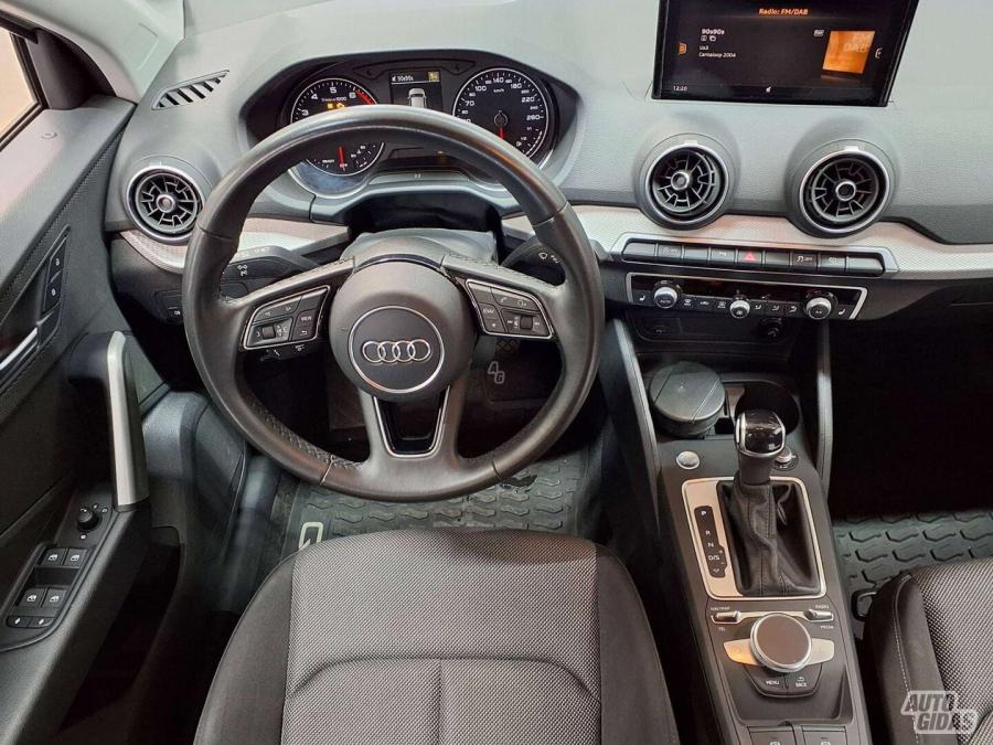Grey Audi Q2 2023 in Kaunas, with an engine capacity of 1.50 L and mileage of 49 thousand km for 24862 €, photo 3 on AUTOMOTO.COM.LV