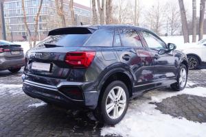 Grey Audi Q2 2023 in Kaunas, with an engine capacity of 1.50 L and mileage of 98 thousand km for 25995 €, photo 6 on AUTOMOTO.COM.LV