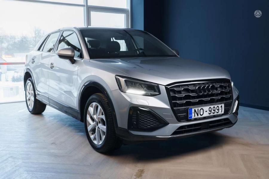 Pelēks Audi Q2 2023 Rīga, ar dzinēja tilpumu 1.50 L un nobraukumu 54 tūkst. km par 19999 €, foto 1 vietnē AUTOMOTO.COM.LV