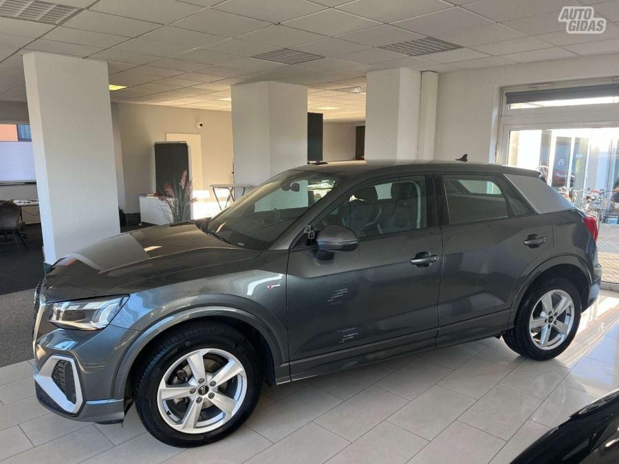 Pelēks Audi Q2 2024 Kauņa, ar dzinēja tilpumu 1.50 L un nobraukumu 36 tūkst. km par 28925 €, foto 2 vietnē AUTOMOTO.COM.LV