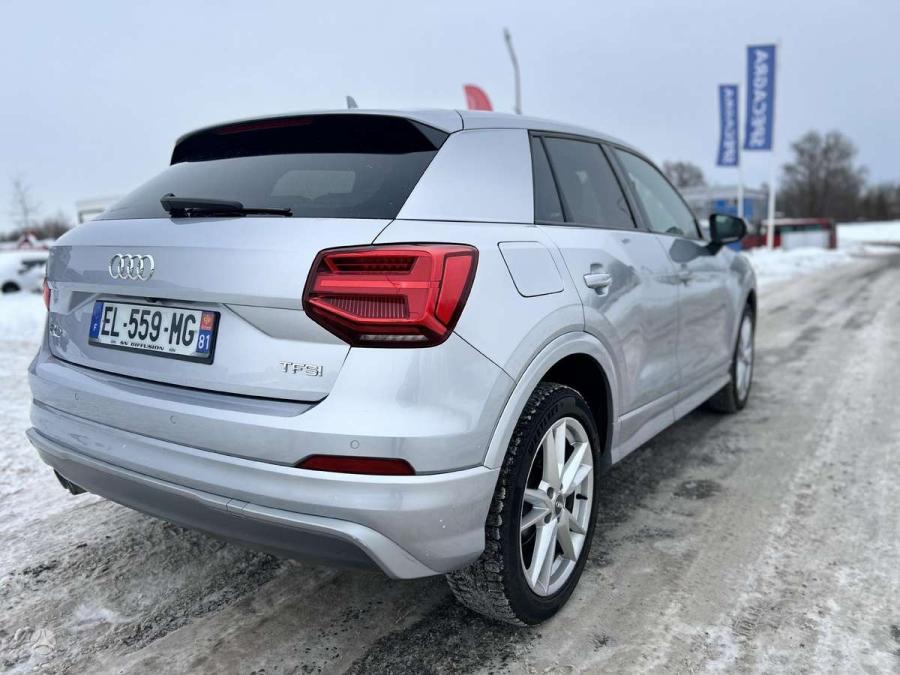 Pelēks Audi Q2 2017 Panevēža, ar dzinēja tilpumu 1.40 L un nobraukumu 100 tūkst. km par 14700 €, foto 9 vietnē AUTOMOTO.COM.LV