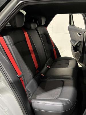 Grey Audi Q2 2017 in Klaipeda, with an engine capacity of 1.40 L and mileage of 212 thousand km for 14999 €, photo 4 on AUTOMOTO.COM.LV