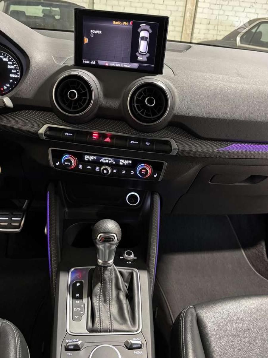 Grey Audi Q2 2017 in Klaipeda, with an engine capacity of 1.40 L and mileage of 212 thousand km for 14999 €, photo 21 on AUTOMOTO.COM.LV