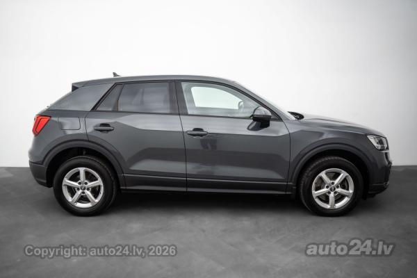 Pelēks Audi Q2 2017 Tallina, ar dzinēja tilpumu 1.60 L un nobraukumu 193 tūkst. km par 13999 €, foto 5 vietnē AUTOMOTO.COM.LV