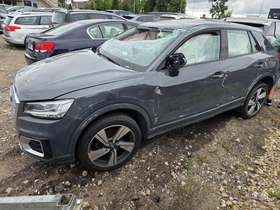 Grey Audi Q2 2019 in Taurage, with an engine capacity of 1.50 L and mileage of 130 thousand km for 5500 €, photo 6 on AUTOMOTO.COM.LV
