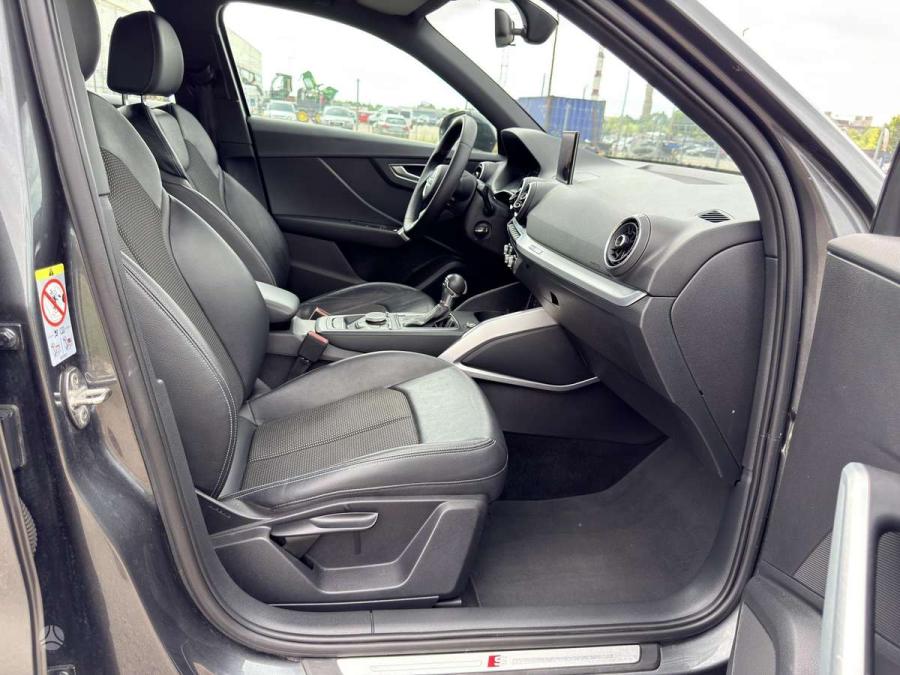Grey Audi Q2 2017 in Panevezys, with an engine capacity of 1.60 L and mileage of 249 thousand km for 12990 €, photo 17 on AUTOMOTO.COM.LV