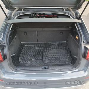 Pelēks Audi Q2 2018 Tallina, ar dzinēja tilpumu 1.60 L un nobraukumu 215 tūkst. km par 14900 €, foto 13 vietnē AUTOMOTO.COM.LV
