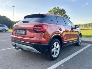 Orange Audi Q2 2017 in Kaunas, with an engine capacity of 1.60 L and mileage of 292 thousand km for 12800 €, photo 10 on AUTOMOTO.COM.LV