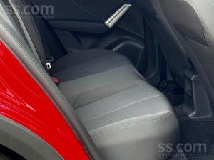 Sarkans Audi Q2 2021 Jelgava, ar dzinēja tilpumu 2.00 L un nobraukumu 119 tūkst. km par 13500 €, foto 21 vietnē AUTOMOTO.COM.LV