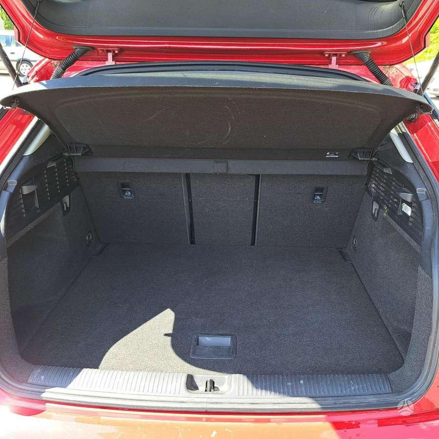 Red Audi Q2 2020 in Klaipeda, with an engine capacity of 1.60 L and mileage of 98 thousand km for 17200 €, photo 8 on AUTOMOTO.COM.LV