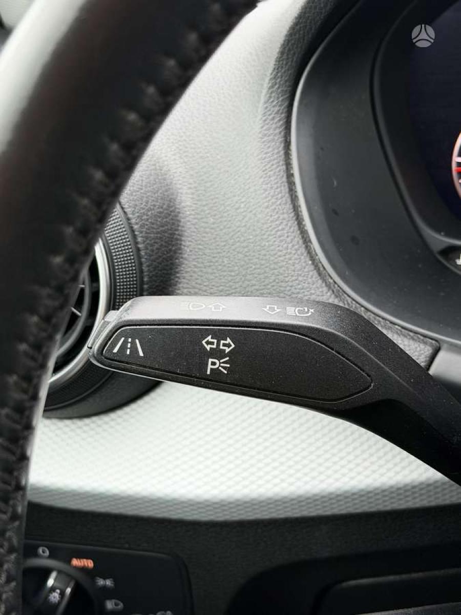 Balts Audi Q2 2016 Tauragė, ar dzinēja tilpumu 1.60 L un nobraukumu 158 tūkst. km par 11800 €, foto 54 vietnē AUTOMOTO.COM.LV