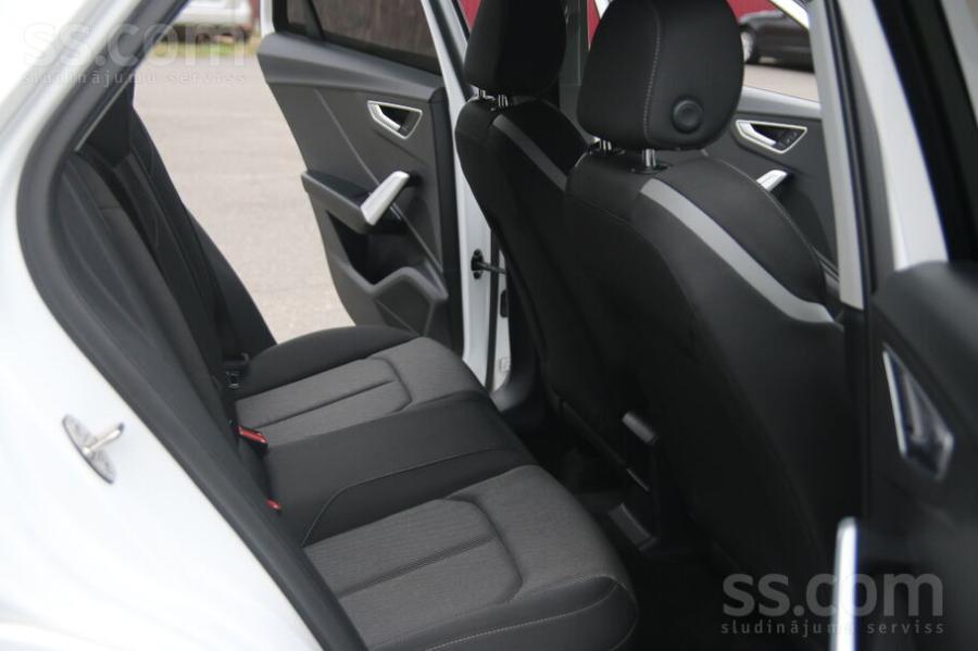 White Audi Q2 2018 in Riga, with an engine capacity of 1.60 L and mileage of 0 thousand km for 14490 €, photo 19 on AUTOMOTO.COM.LV