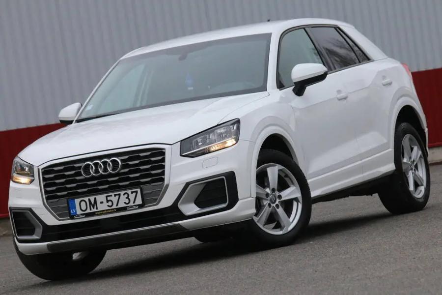 White Audi Q2 2018 in Riga, with an engine capacity of 1.60 L and mileage of 169 thousand km for 14490 €, photo 1 on AUTOMOTO.COM.LV