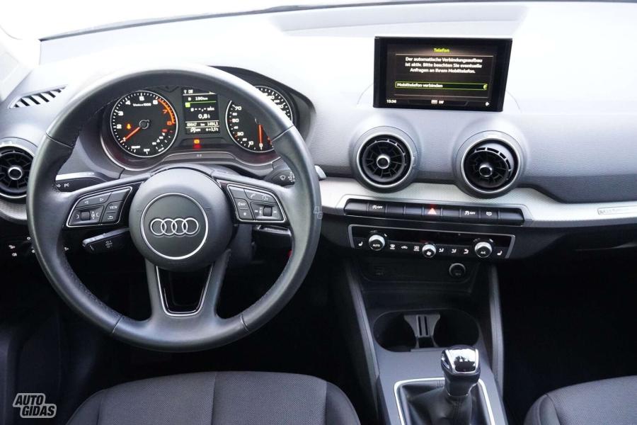 Balts Audi Q2 2021 Kauņa, ar dzinēja tilpumu 1.00 L un nobraukumu 69 tūkst. km par 22349 €, foto 14 vietnē AUTOMOTO.COM.LV