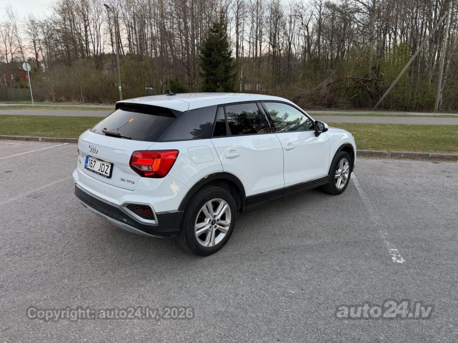 White Audi Q2 2021 in Tallinn, with an engine capacity of 1.50 L and mileage of 65 thousand km for 19600 €, photo 13 on AUTOMOTO.COM.LV