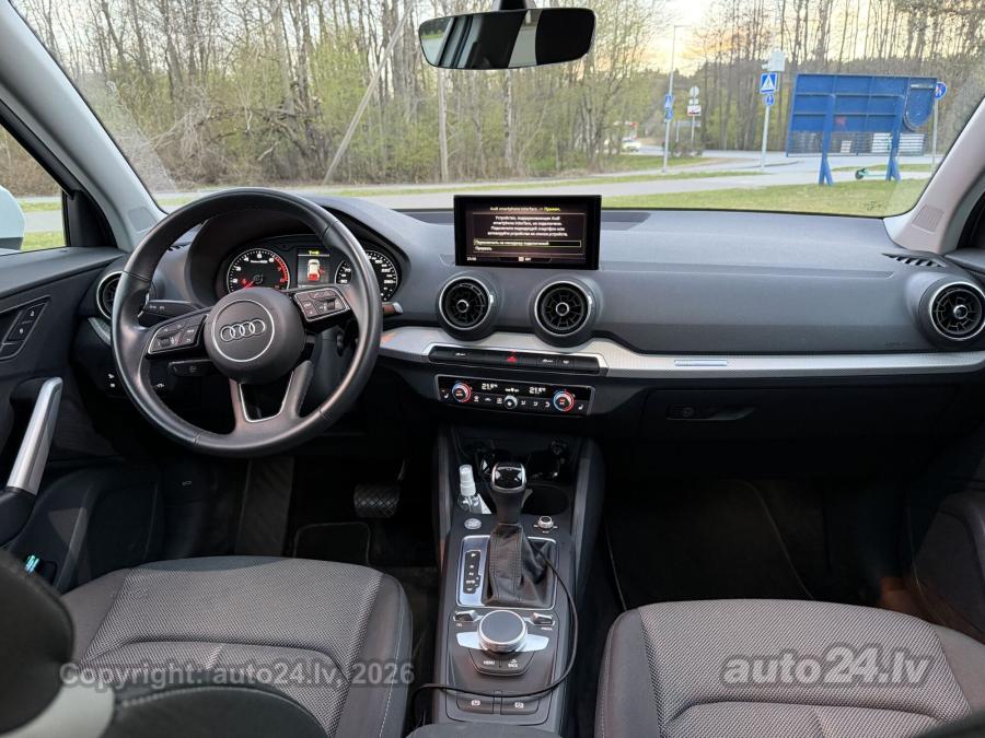 White Audi Q2 2021 in Tallinn, with an engine capacity of 1.50 L and mileage of 65 thousand km for 19600 €, photo 18 on AUTOMOTO.COM.LV